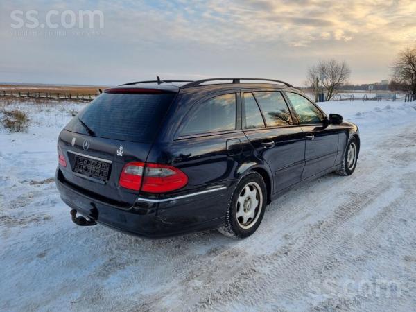 Blue Mercedes-Benz E 220 2010 in Liepaja, with an engine capacity of 2.20 L and mileage of 365 thousand km for 2500 €, photo 4 on AUTOMOTO.COM.LV