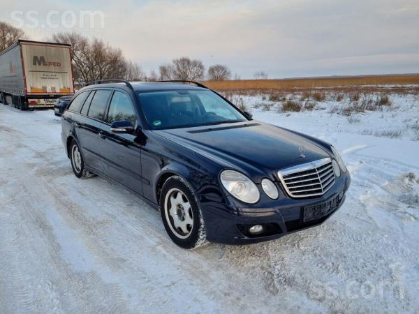 Blue Mercedes-Benz E 220 2010 in Liepaja, with an engine capacity of 2.20 L and mileage of 365 thousand km for 2500 €, photo 6 on AUTOMOTO.COM.LV