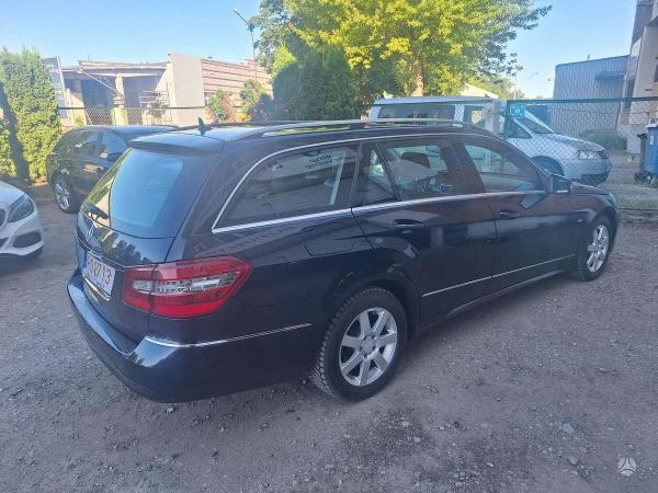 Blue Mercedes-Benz E 220 2010 in Marijampole, with an engine capacity of 2.14 L and mileage of 310 thousand km for 4200 €, photo 5 on AUTOMOTO.COM.LV