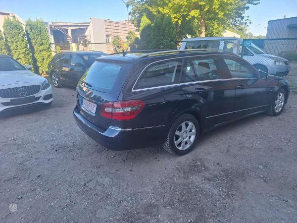 Blue Mercedes-Benz E 220 2010 in Marijampole, with an engine capacity of 2.14 L and mileage of 310 thousand km for 4200 €, photo 9 on AUTOMOTO.COM.LV
