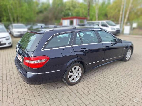 Zils Mercedes-Benz E 220 2010 Marijampole, ar dzinēja tilpumu 2.14 L un nobraukumu 312 tūkst. km par 4000 €, foto 7 vietnē AUTOMOTO.COM.LV