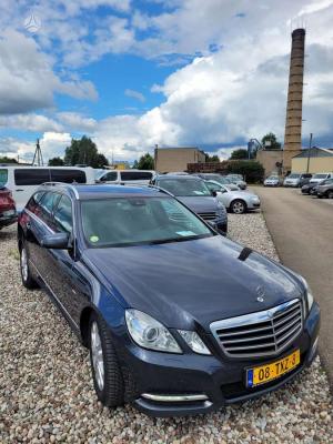 Zils Mercedes-Benz E 220 2011 Tauragė, ar dzinēja tilpumu 2.14 L un nobraukumu 284 tūkst. km par 5200 €, foto  vietnē AUTOMOTO.COM.LV