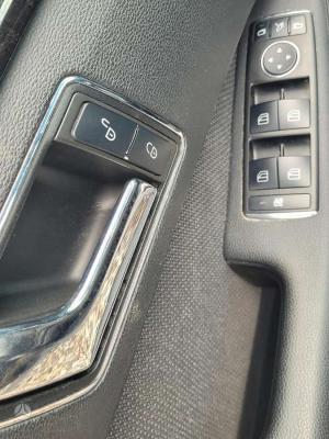 Zils Mercedes-Benz E 220 2011 Tauragė, ar dzinēja tilpumu 2.14 L un nobraukumu 284 tūkst. km par 5200 €, foto 8 vietnē AUTOMOTO.COM.LV