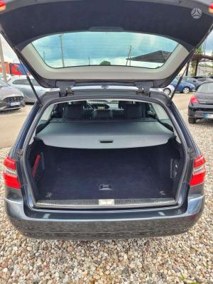 Zils Mercedes-Benz E 220 2011 Tauragė, ar dzinēja tilpumu 2.14 L un nobraukumu 284 tūkst. km par 5200 €, foto 12 vietnē AUTOMOTO.COM.LV