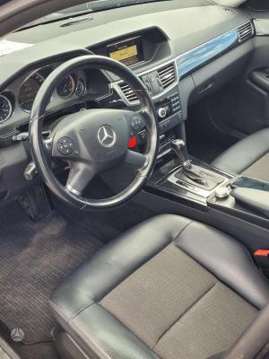 Zils Mercedes-Benz E 220 2011 Tauragė, ar dzinēja tilpumu 2.14 L un nobraukumu 284 tūkst. km par 5200 €, foto 16 vietnē AUTOMOTO.COM.LV