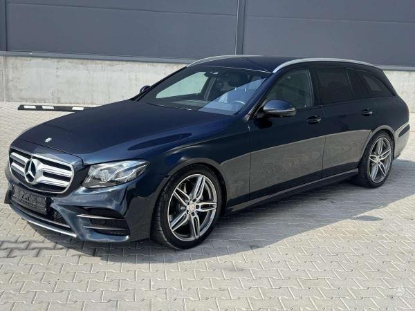 Zils Mercedes-Benz E 220 2016 Šauļi, ar dzinēja tilpumu 1.95 L un nobraukumu 204 tūkst. km par 18000 €, foto 3 vietnē AUTOMOTO.COM.LV
