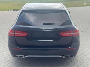 Blue Mercedes-Benz E 220 2016 in Siauliai, with an engine capacity of 1.95 L and mileage of 204 thousand km for 18000 €, photo 8 on AUTOMOTO.COM.LV