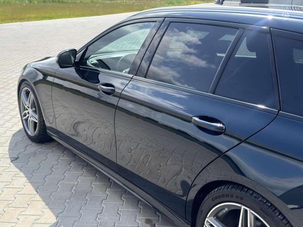 Zils Mercedes-Benz E 220 2016 Šauļi, ar dzinēja tilpumu 1.95 L un nobraukumu 204 tūkst. km par 18000 €, foto 10 vietnē AUTOMOTO.COM.LV