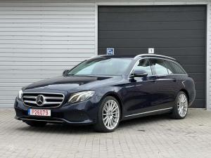 Синий Мерседес E 220 2016 в Клайпеда, объемом двигателя 1.95 л и пробегом 398 тыс. км за 10900 €, фото 4 на AUTOMOTO.COM.LV