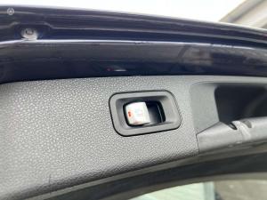 Синий Мерседес E 220 2016 в Клайпеда, объемом двигателя 1.95 л и пробегом 398 тыс. км за 10900 €, фото 12 на AUTOMOTO.COM.LV