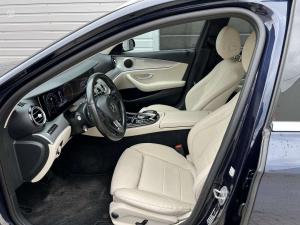 Синий Мерседес E 220 2016 в Клайпеда, объемом двигателя 1.95 л и пробегом 398 тыс. км за 10900 €, фото 13 на AUTOMOTO.COM.LV