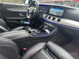 Zils Mercedes-Benz E 220 2017 Rīga, ar dzinēja tilpumu 2.00 L un nobraukumu 229 tūkst. km par 18300 €, foto 7 vietnē AUTOMOTO.COM.LV