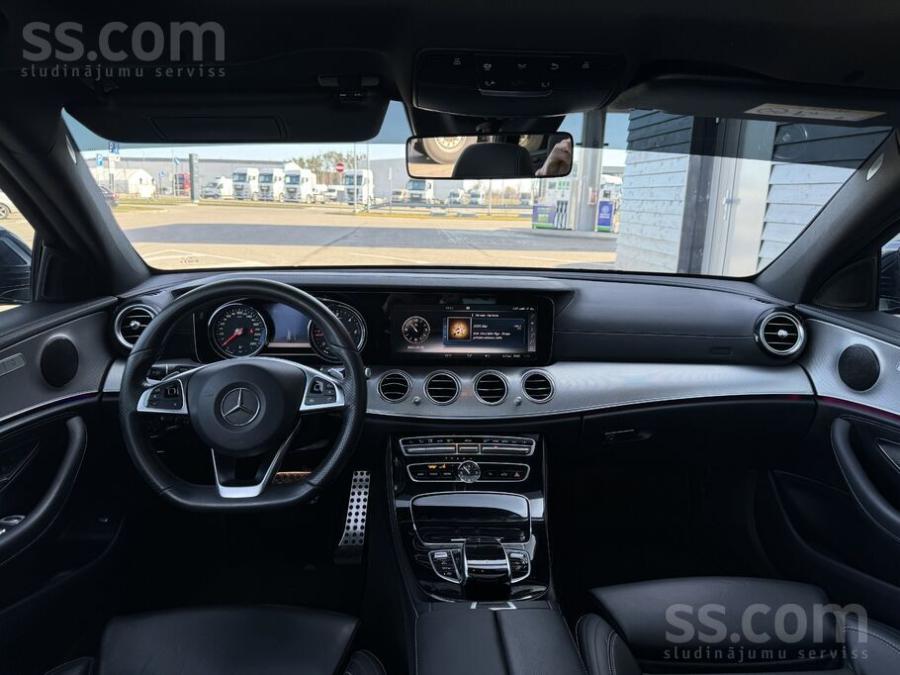 Zils Mercedes-Benz E 220 2017 Rīga, ar dzinēja tilpumu 2.00 L un nobraukumu 160 tūkst. km par 14500 €, foto 5 vietnē AUTOMOTO.COM.LV