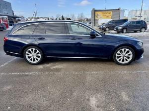 Zils Mercedes-Benz E 220 2017 Tauragė, ar dzinēja tilpumu 1.95 L un nobraukumu 300 tūkst. km par 15900 €, foto 7 vietnē AUTOMOTO.COM.LV