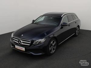 Blue Mercedes-Benz E 220 2017 in Vilnius, with an engine capacity of 2.00 L and mileage of 243 thousand km for 17599 €, photo  on AUTOMOTO.COM.LV