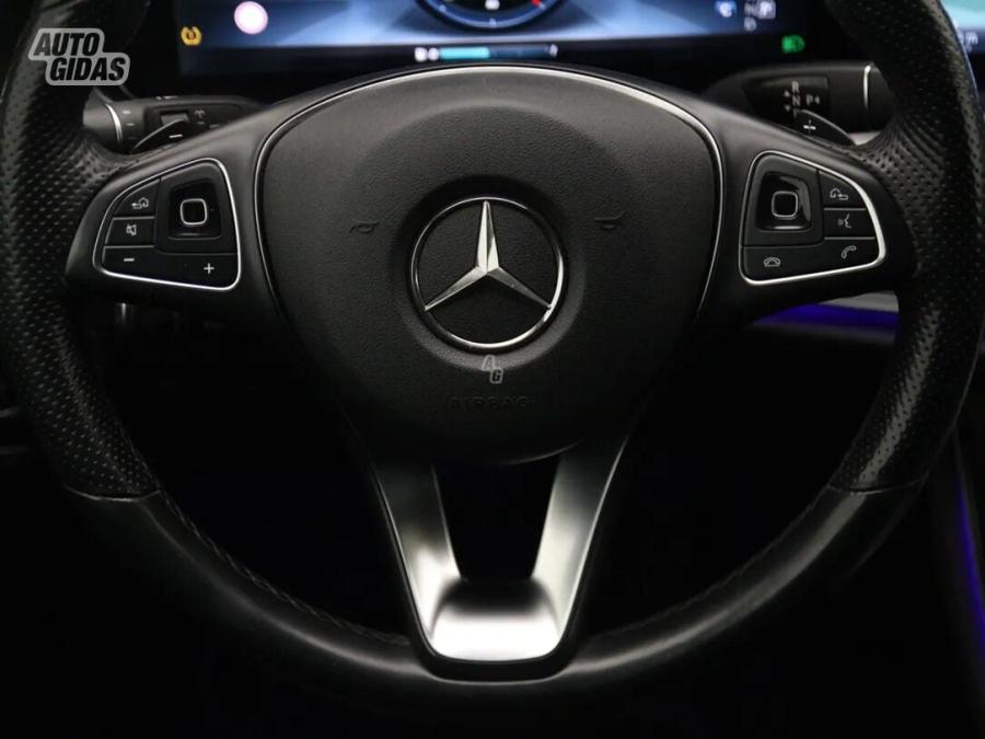 Синий Мерседес E 220 2017 в Вильнюс, объемом двигателя 2.00 л и пробегом 243 тыс. км за 17599 €, фото 19 на AUTOMOTO.COM.LV