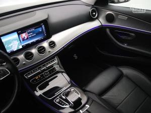 Синий Мерседес E 220 2017 в Вильнюс, объемом двигателя 2.00 л и пробегом 243 тыс. км за 17599 €, фото 22 на AUTOMOTO.COM.LV