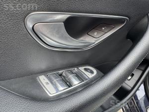 Zils Mercedes-Benz E 220 2017 Rīga, ar dzinēja tilpumu 2.00 L un nobraukumu 253 tūkst. km par 20199 €, foto 11 vietnē AUTOMOTO.COM.LV