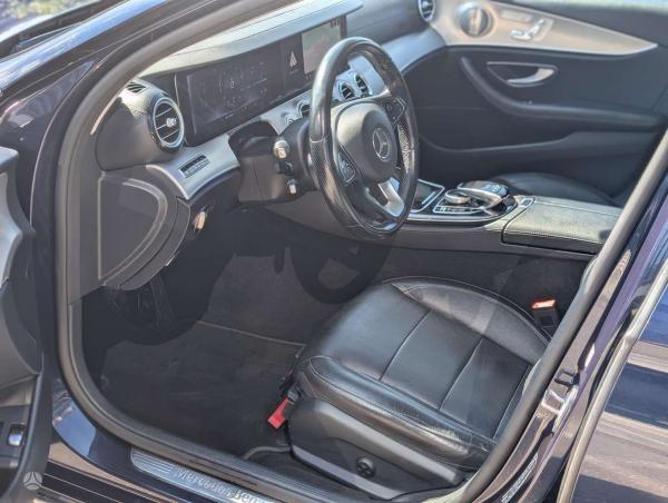 Zils Mercedes-Benz E 220 2017 Kauņa, ar dzinēja tilpumu 1.95 L un nobraukumu 235 tūkst. km par 16000 €, foto 8 vietnē AUTOMOTO.COM.LV