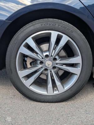 Zils Mercedes-Benz E 220 2017 Kauņa, ar dzinēja tilpumu 1.95 L un nobraukumu 235 tūkst. km par 16000 €, foto 21 vietnē AUTOMOTO.COM.LV