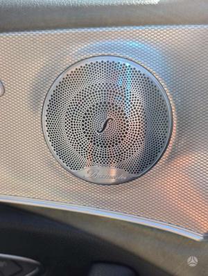 Zils Mercedes-Benz E 220 2017 Kauņa, ar dzinēja tilpumu 1.95 L un nobraukumu 235 tūkst. km par 16000 €, foto 24 vietnē AUTOMOTO.COM.LV