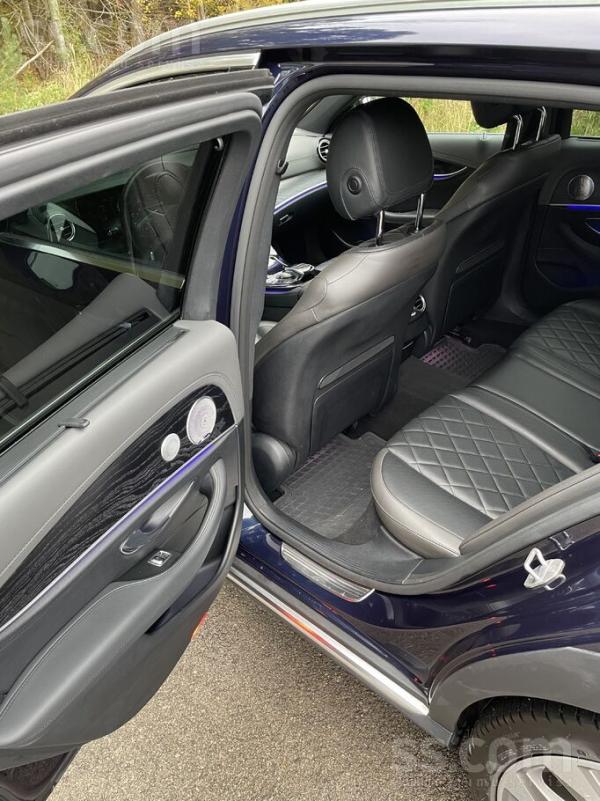 Mercedes-Benz E 220 2017 Jūrmala vietnē Zils Mercedes-Benz E 220 2017 Jūrmala, ar dzinēja tilpumu 2.00 L un nobraukumu 127 tūkst. km par 29750 €, foto 11 vietnē AUTOMOTO.COM.LV