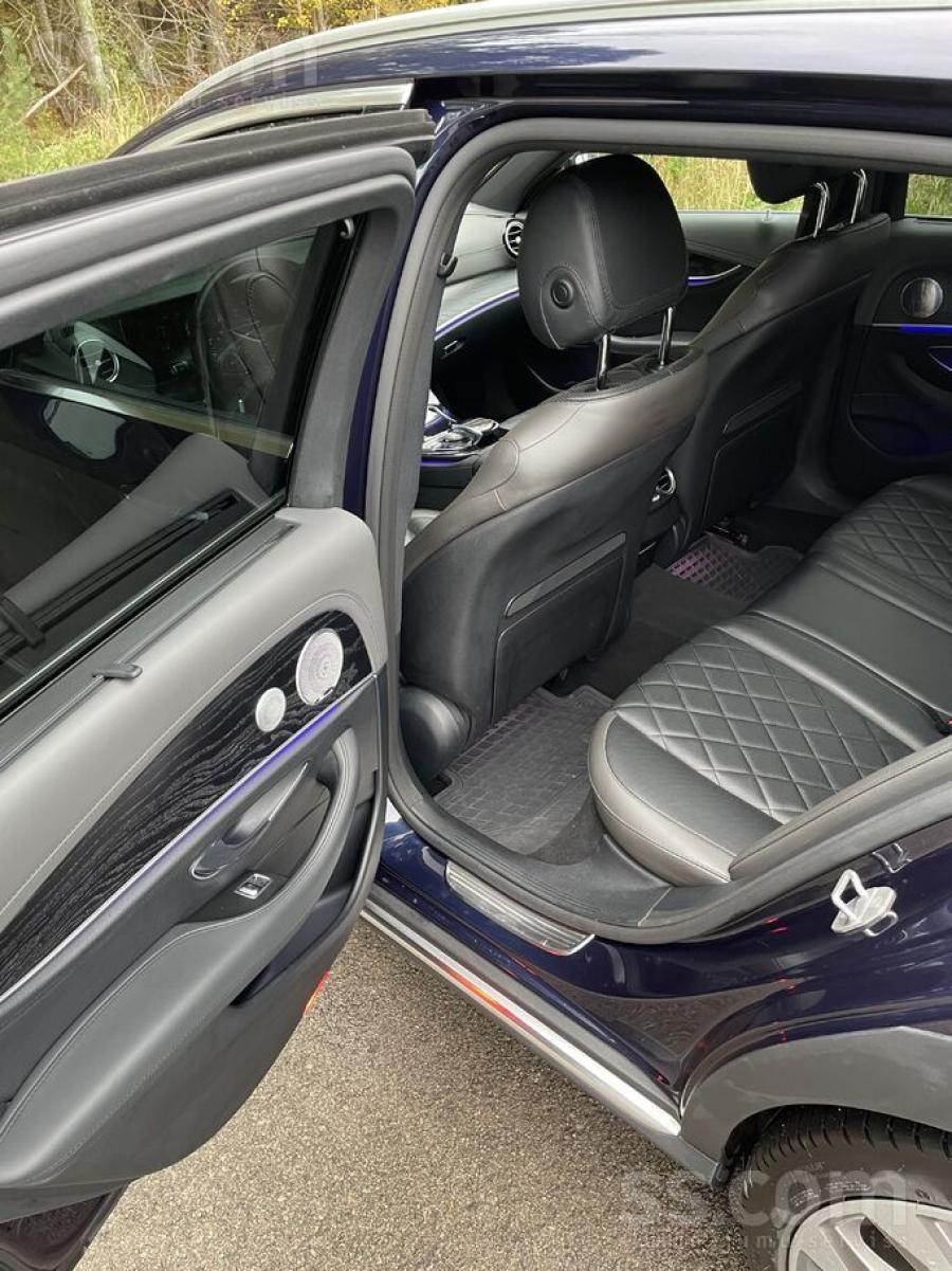 Zils Mercedes-Benz E 220 2017 Jūrmala, ar dzinēja tilpumu 2.00 L un nobraukumu 127 tūkst. km par 29750 €, foto 11 vietnē AUTOMOTO.COM.LV