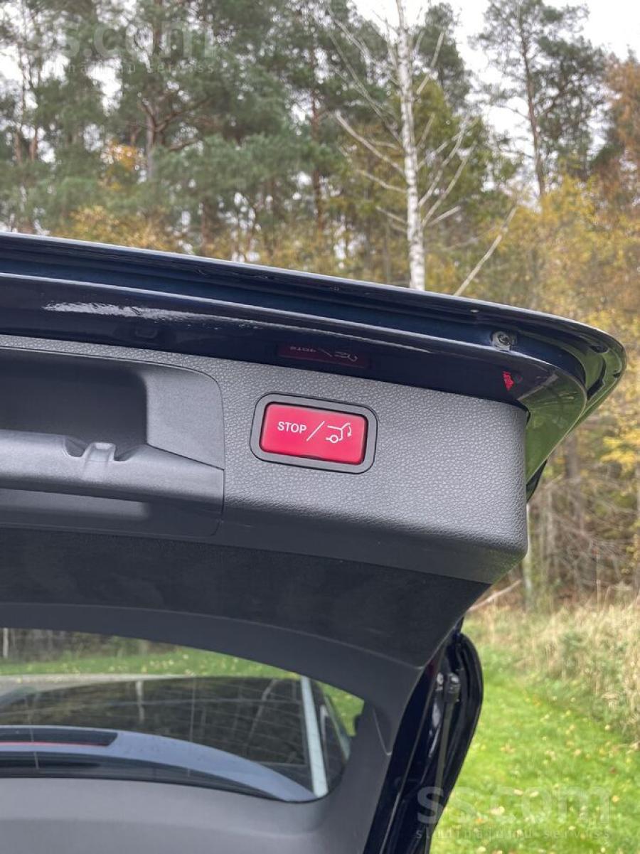 Zils Mercedes-Benz E 220 2017 Jūrmala, ar dzinēja tilpumu 2.00 L un nobraukumu 127 tūkst. km par 29750 €, foto 14 vietnē AUTOMOTO.COM.LV
