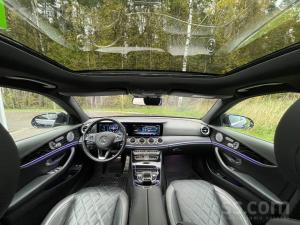 Zils Mercedes-Benz E 220 2017 Jūrmala, ar dzinēja tilpumu 2.00 L un nobraukumu 127 tūkst. km par 29750 €, foto 33 vietnē AUTOMOTO.COM.LV