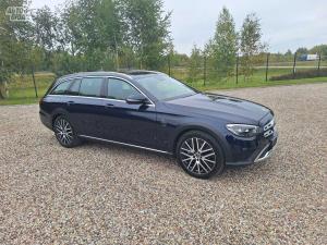 Zils Mercedes-Benz E 220 2021 Kauņa, ar dzinēja tilpumu 2.00 L un nobraukumu 326 tūkst. km par 18999 €, foto 6 vietnē AUTOMOTO.COM.LV