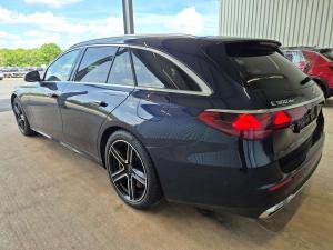 Zils Mercedes-Benz E 220 2025 Viļņa, ar dzinēja tilpumu 1.99 L un nobraukumu 8 tūkst. km par 36990 €, foto 5 vietnē AUTOMOTO.COM.LV