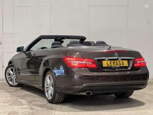 Brūns Mercedes-Benz E 220 2013 Klaipėda, ar dzinēja tilpumu 2.14 L un nobraukumu 170 tūkst. km par 11800 €, foto 15 vietnē AUTOMOTO.COM.LV