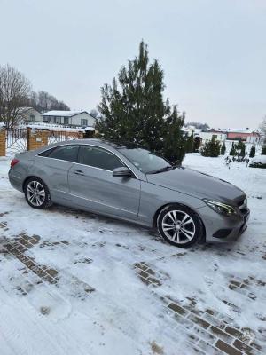 Brown Mercedes-Benz E 220 2013 in Raseiniai, with an engine capacity of 2.14 L and mileage of 173 thousand km for 6600 €, photo  on AUTOMOTO.COM.LV