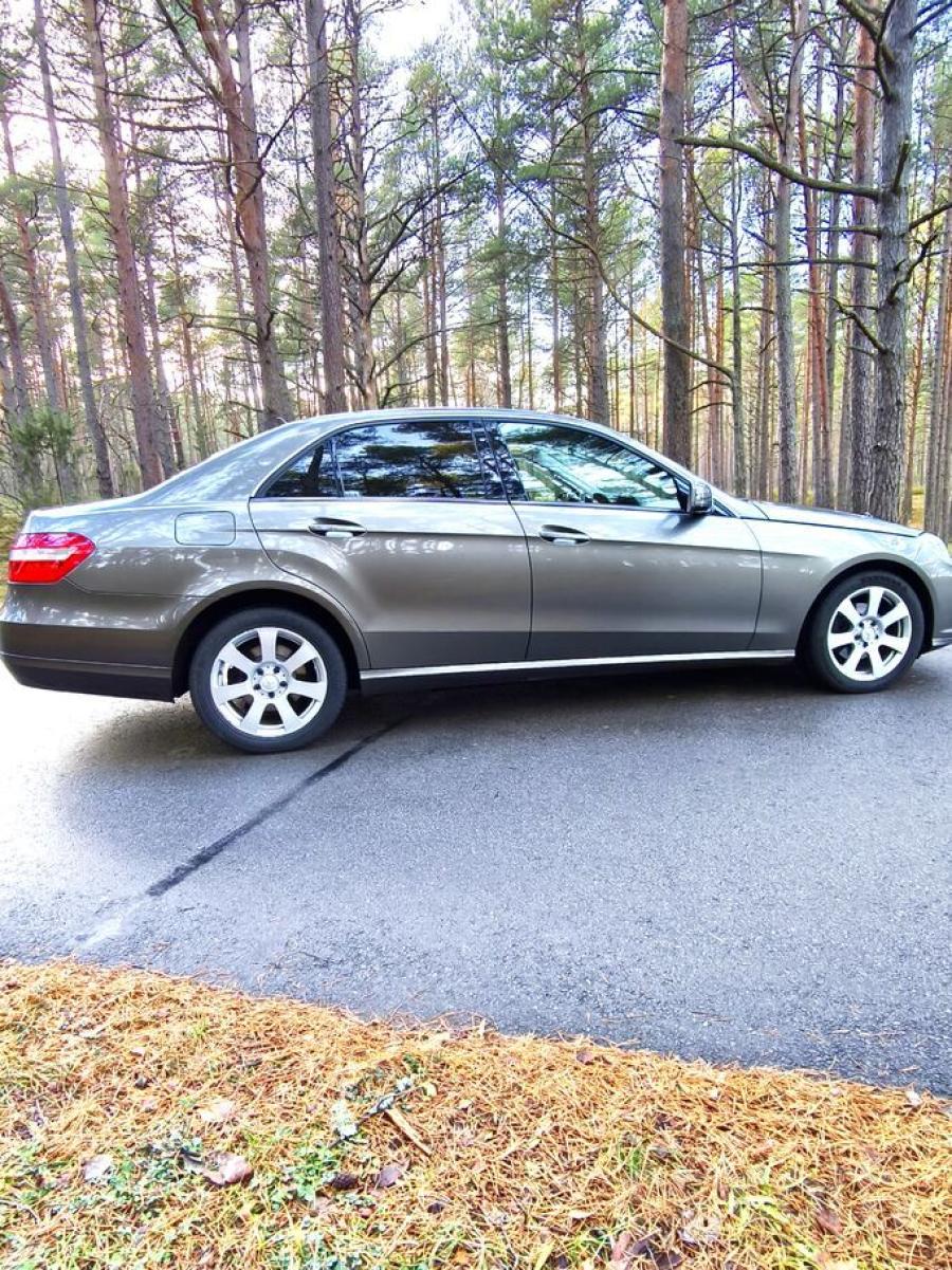 Brūns Mercedes-Benz E 220 2009 Jūrmala, ar dzinēja tilpumu 2.20 L un nobraukumu 268 tūkst. km par 5800 €, foto 11 vietnē AUTOMOTO.COM.LV
