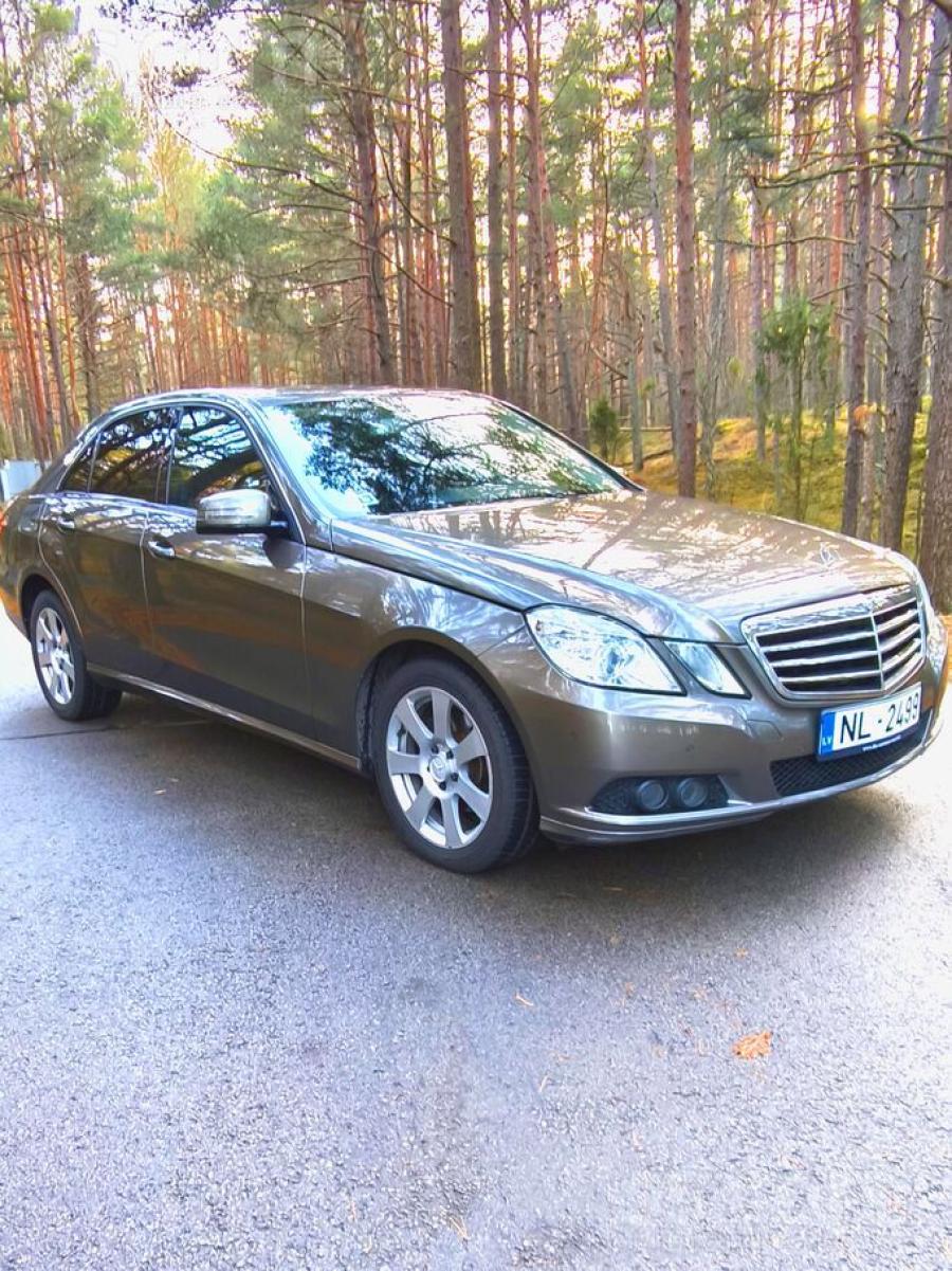 Brūns Mercedes-Benz E 220 2009 Jūrmala, ar dzinēja tilpumu 2.20 L un nobraukumu 268 tūkst. km par 5800 €, foto 12 vietnē AUTOMOTO.COM.LV