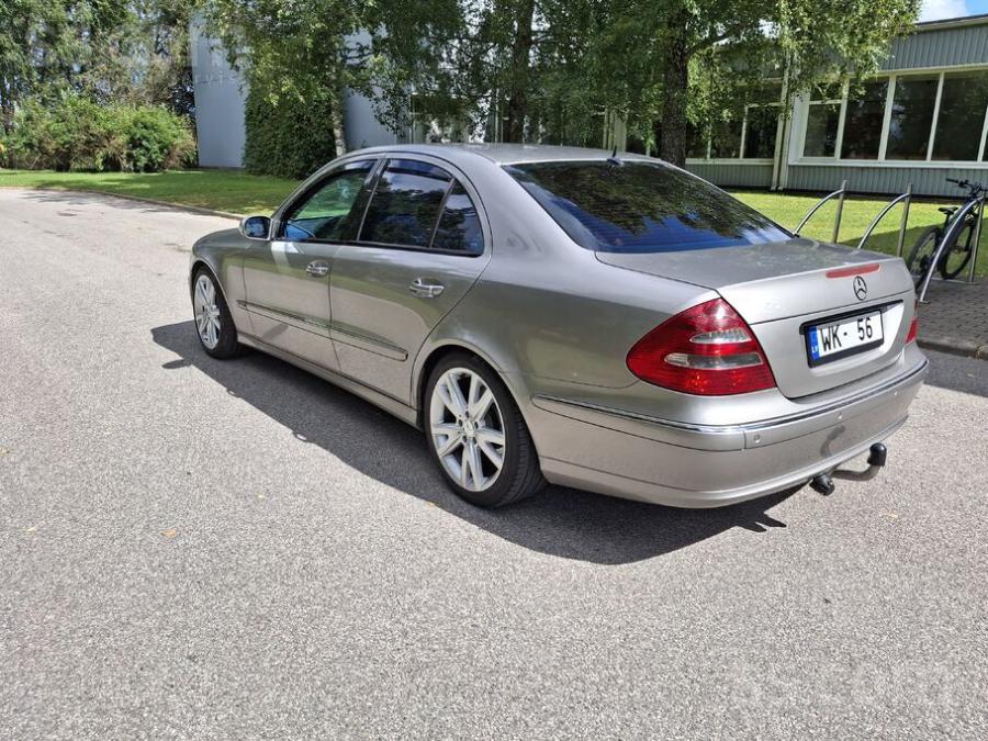 Коричневый Мерседес E 220 2003 в Валмиера, объемом двигателя 2.20 л и пробегом 512 тыс. км за 3200 €, фото 7 на AUTOMOTO.COM.LV