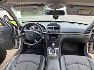 Коричневый Мерседес E 220 2003 в Валмиера, объемом двигателя 2.20 л и пробегом 512 тыс. км за 3200 €, фото 18 на AUTOMOTO.COM.LV