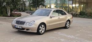Коричневый Мерседес E 220 2003 в Вильнюс, объемом двигателя 2.15 л и пробегом 445 тыс. км за 1300 €, фото  на AUTOMOTO.COM.LV