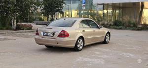 Коричневый Мерседес E 220 2003 в Вильнюс, объемом двигателя 2.15 л и пробегом 445 тыс. км за 1300 €, фото 6 на AUTOMOTO.COM.LV