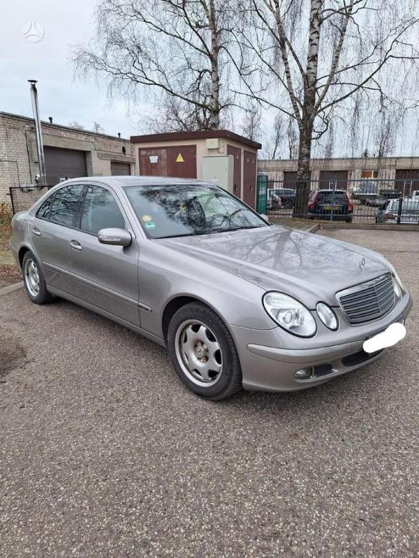 Brūns Mercedes-Benz E 220 2005 Marijampole, ar dzinēja tilpumu 2.20 L un nobraukumu 330 tūkst. km par 3599 €, foto 3 vietnē AUTOMOTO.COM.LV
