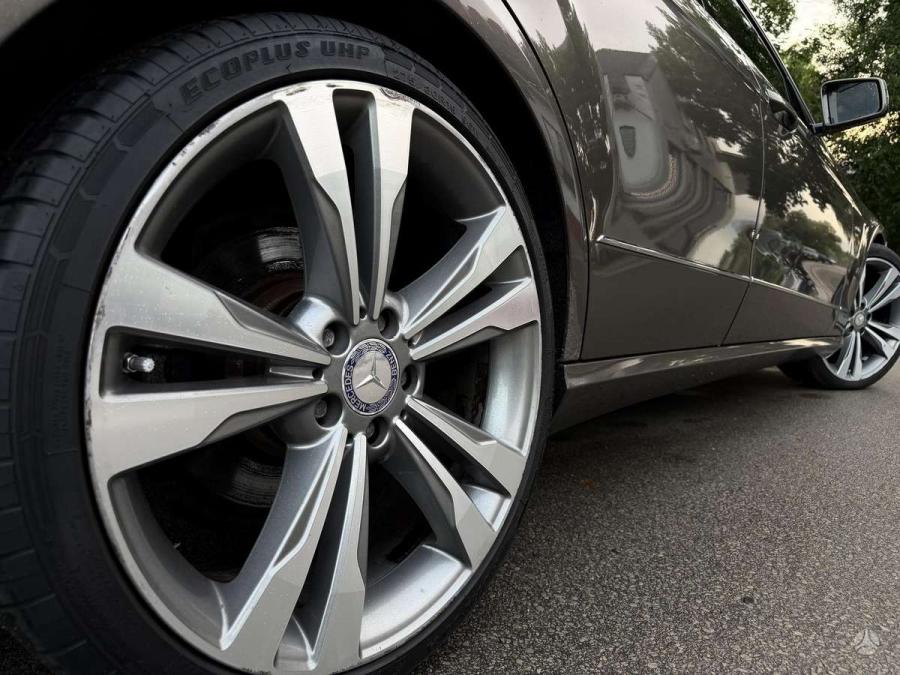 Brūns Mercedes-Benz E 220 2009 Kauņa, ar dzinēja tilpumu 2.14 L un nobraukumu 236 tūkst. km par 6300 €, foto 11 vietnē AUTOMOTO.COM.LV
