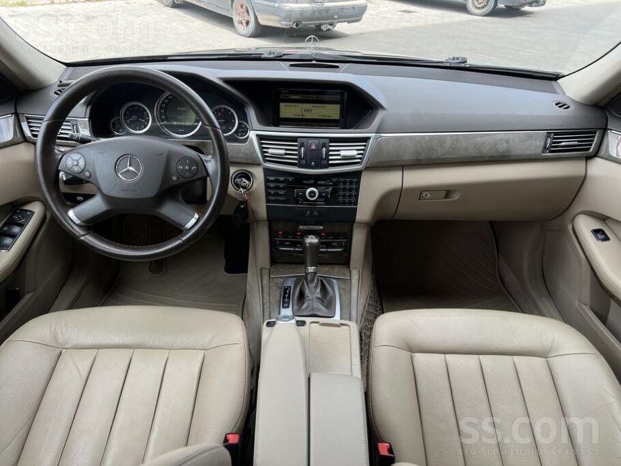 Коричневый Мерседес E 220 2010 в Екабпилс, объемом двигателя 2.10 л и пробегом 240 тыс. км за 6990 €, фото 21 на AUTOMOTO.COM.LV