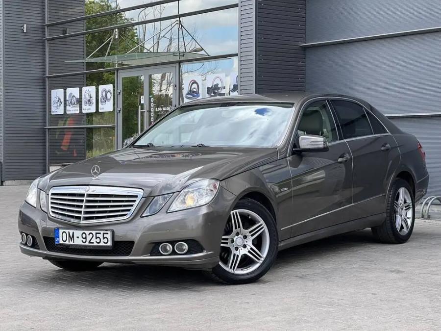 Коричневый Мерседес E 220 2010 в Екабпилс, объемом двигателя 2.10 л и пробегом 240 тыс. км за 6990 €, фото 1 на AUTOMOTO.COM.LV