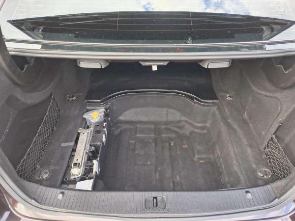 Мерседес E 220 2010 в Утена на AUTOMOTO.COM.LV Коричневый Мерседес E 220 2010 в Утена, объемом двигателя 2.14 л и пробегом 226 тыс. км за 9299 €, фото 9 на AUTOMOTO.COM.LV