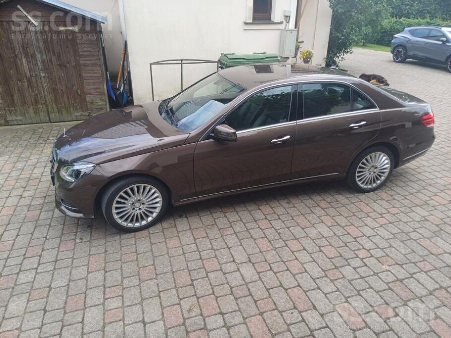 Brūns Mercedes-Benz E 220 2014 Rīga, ar dzinēja tilpumu 2.00 L un nobraukumu 97 tūkst. km par 23500 €, foto 3 vietnē AUTOMOTO.COM.LV