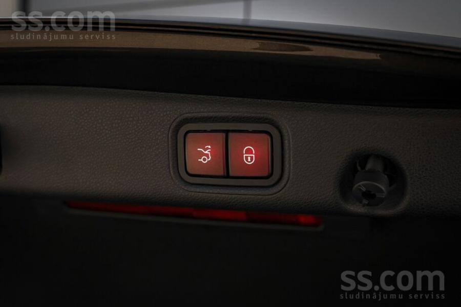 Brūns Mercedes-Benz E 220 2016 Rīga, ar dzinēja tilpumu 2.00 L un nobraukumu 187 tūkst. km par 17500 €, foto 10 vietnē AUTOMOTO.COM.LV