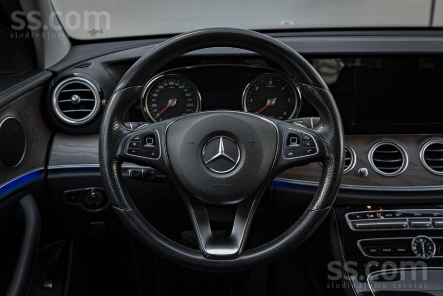 Brūns Mercedes-Benz E 220 2016 Rīga, ar dzinēja tilpumu 2.00 L un nobraukumu 187 tūkst. km par 17500 €, foto 18 vietnē AUTOMOTO.COM.LV
