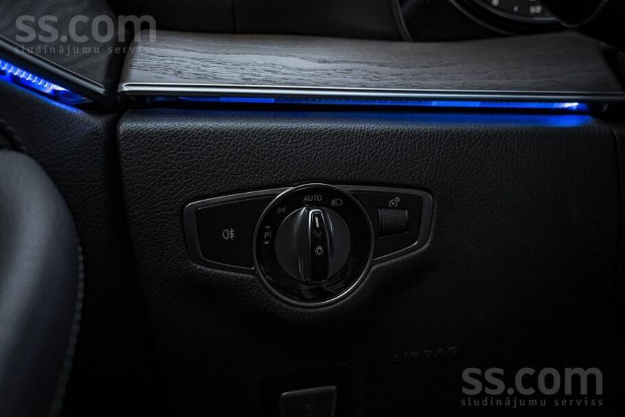 Brūns Mercedes-Benz E 220 2016 Rīga, ar dzinēja tilpumu 2.00 L un nobraukumu 187 tūkst. km par 17500 €, foto 30 vietnē AUTOMOTO.COM.LV