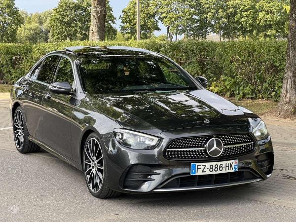 Коричневый Мерседес E 220 2021 в Укмерге, объемом двигателя 1.95 л и пробегом 300 тыс. км за 26950 €, фото 3 на AUTOMOTO.COM.LV