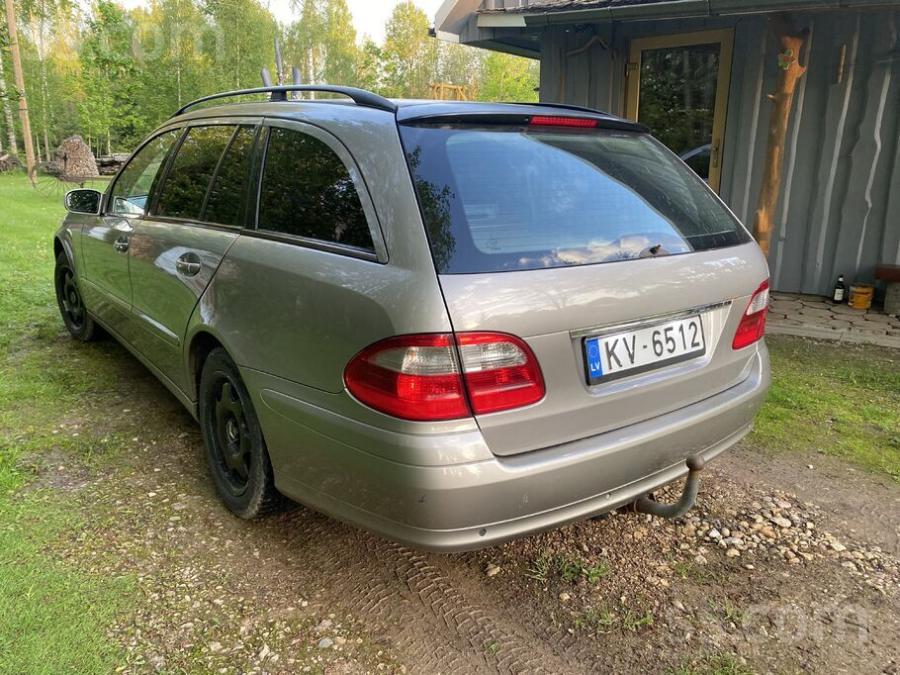 Brown Mercedes-Benz E 220 2004 in Balvi, with an engine capacity of 2.20 L and mileage of 386 thousand km for 1750 €, photo 8 on AUTOMOTO.COM.LV